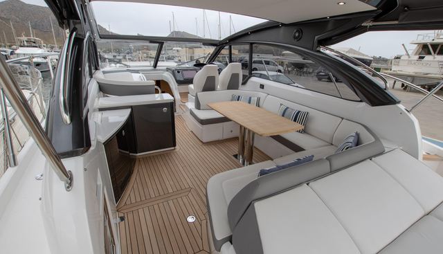 NONAME Yacht for Sale - 52ft Princess V48 Open - 2017 | YachtBuyer