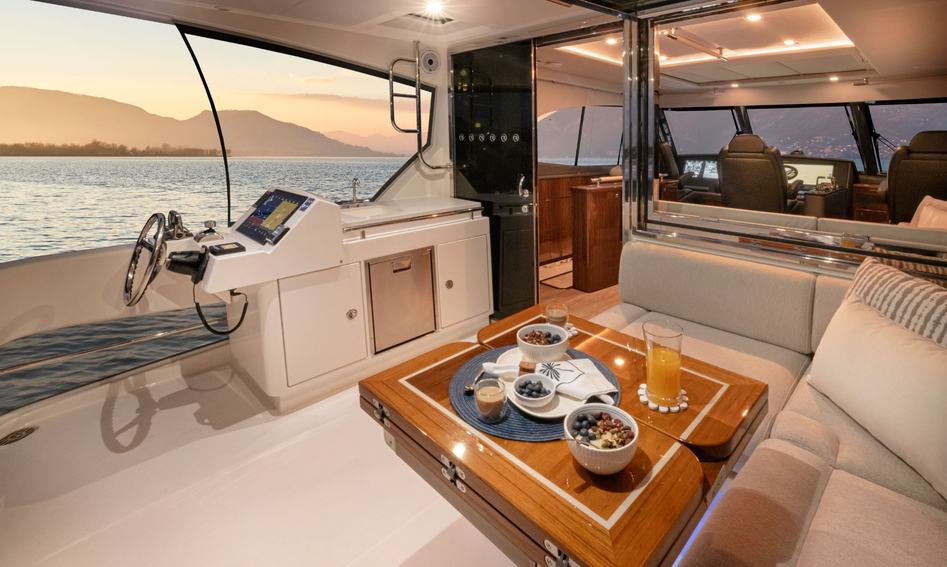 Viking 68EB vs Riviera 64 Sports Motor Yacht Series II | YachtBuyer