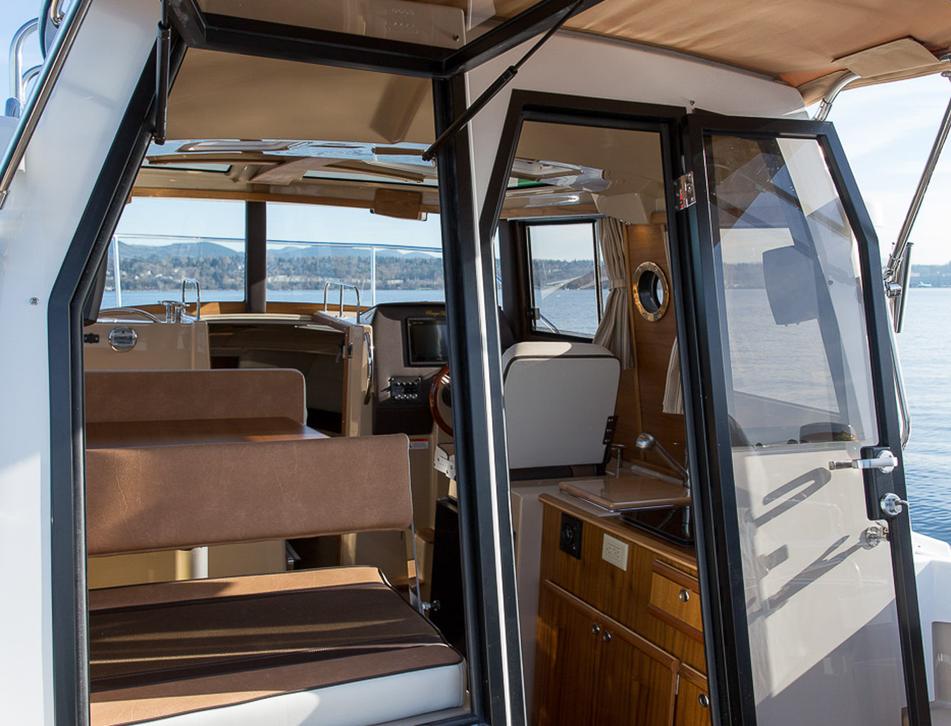 Ranger Tugs R-23 Boat