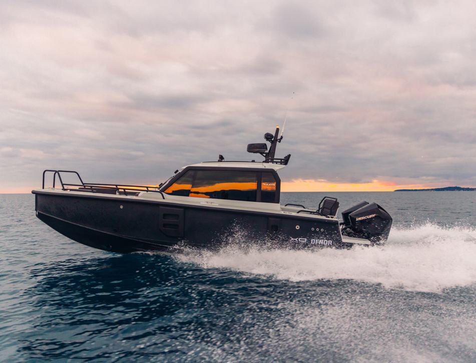 XO DFNDR 8 Boat