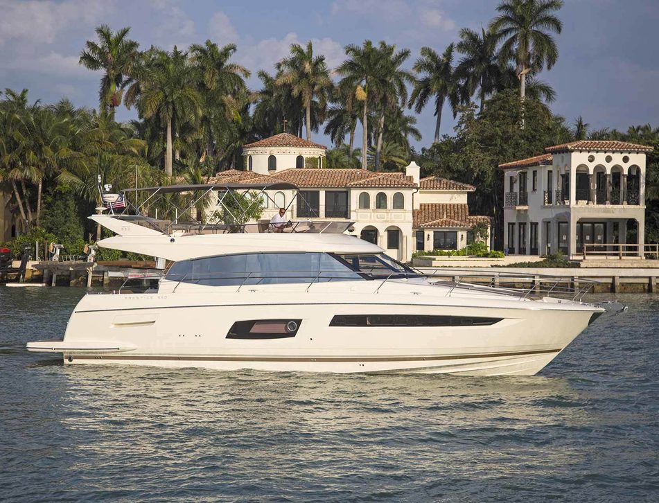 Prestige 550 Yacht (2012 - 2019)