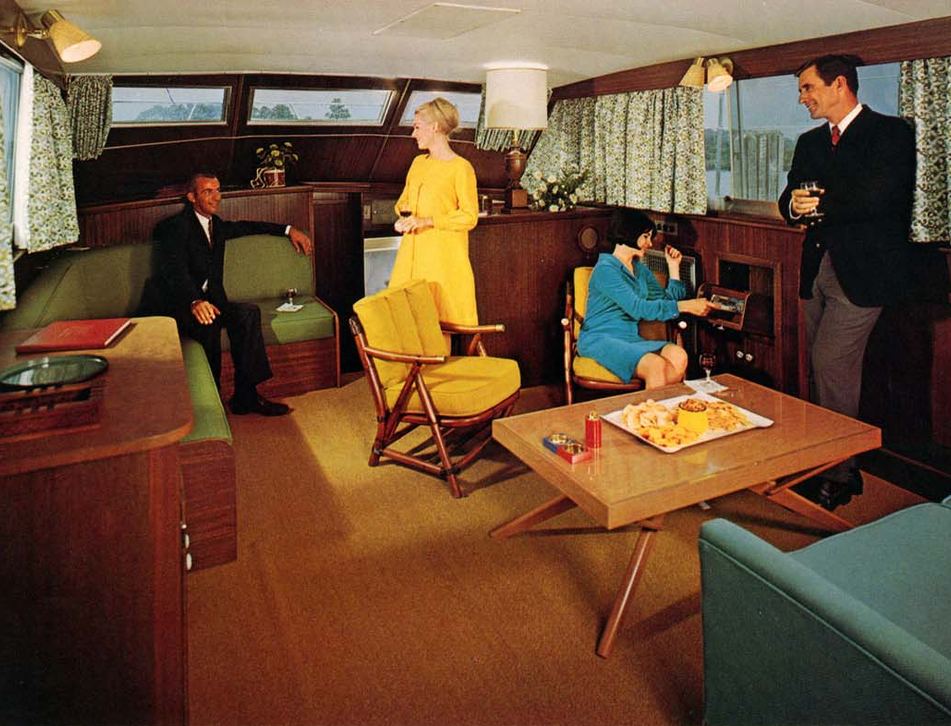 Hatteras 44 Triple Cabin Yacht (1966 - 1972)