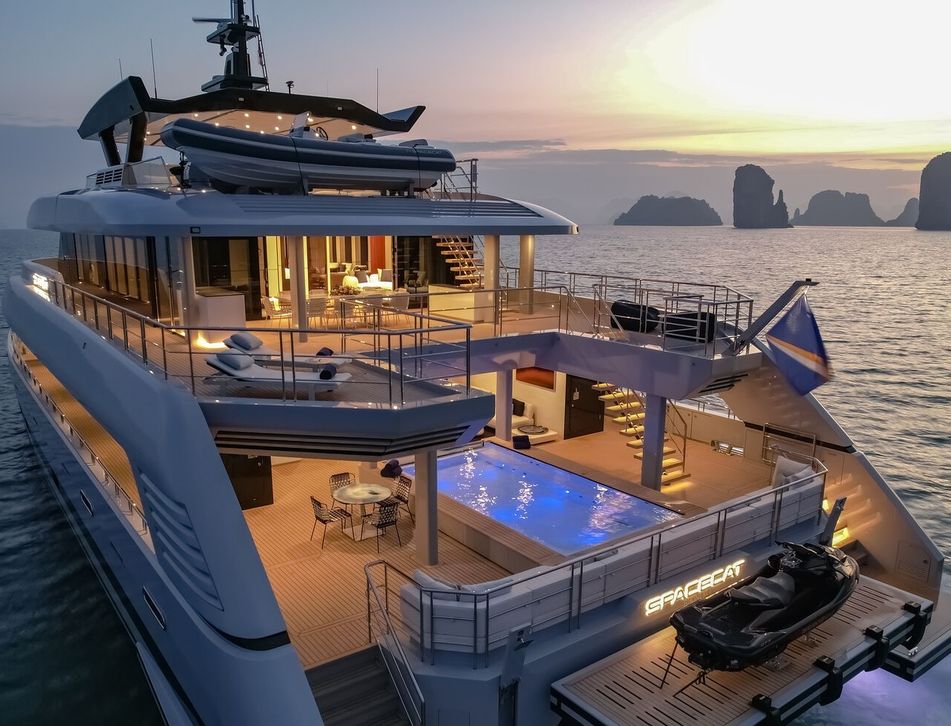 Silver SPACECAT 36M Catamaran