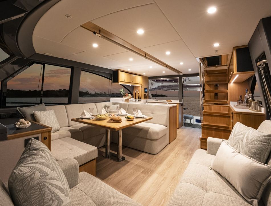 Riviera 58 Sports Motor Yacht