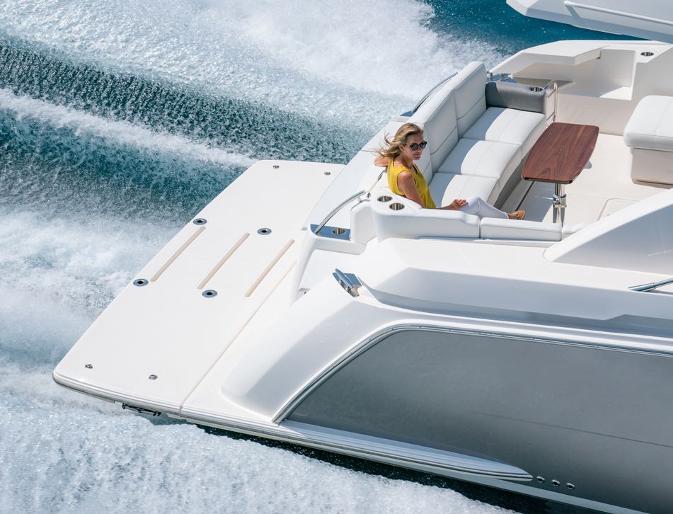 Tiara C49 Yacht (2018 - 2024) | YachtBuyer