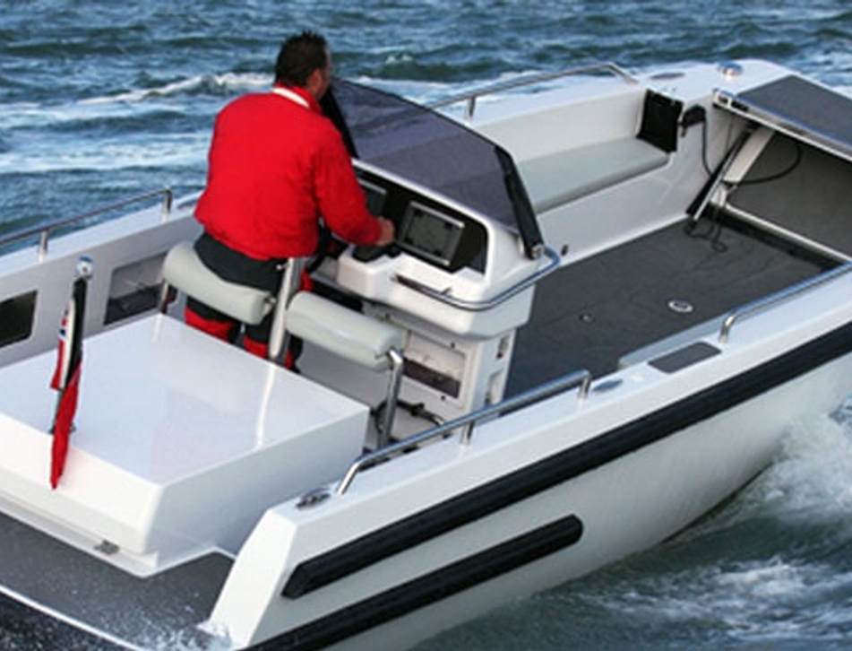 Compass Tenders Workboat 6.4M Yacht | YachtBuyer