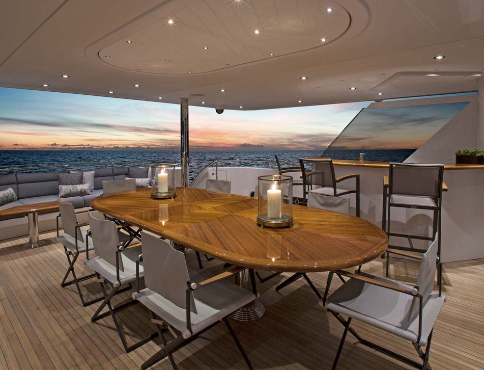 Westport W130 Yacht (Gen 2, 2009 - 2019)