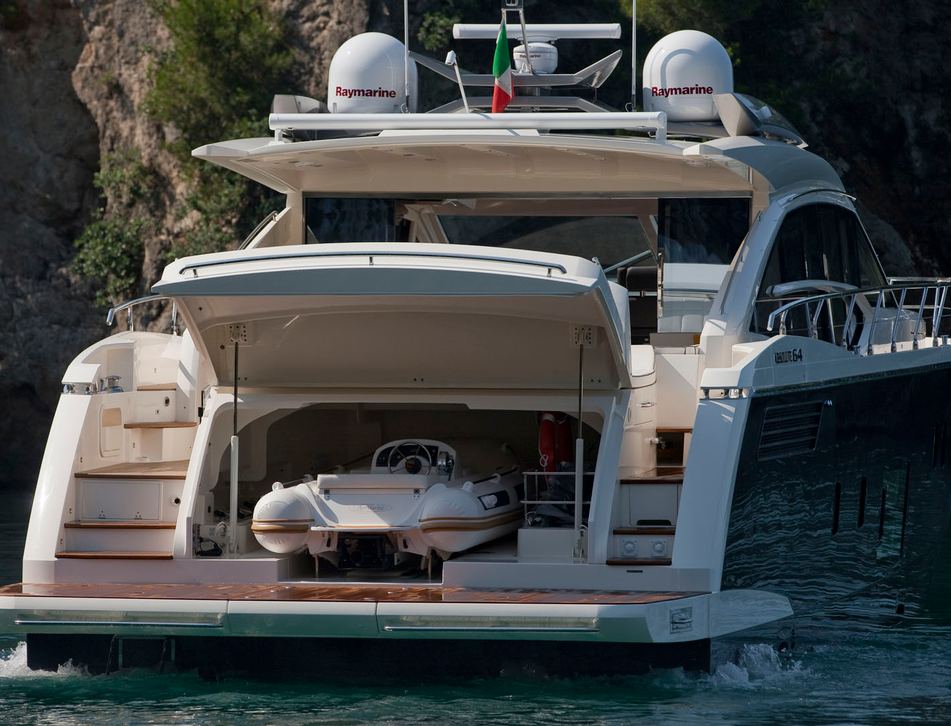 Absolute 64 STY Yacht (2009 - 2013)
