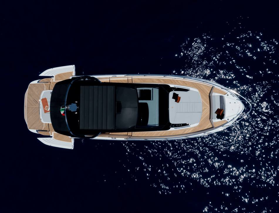 FIM 440 Regina Boat