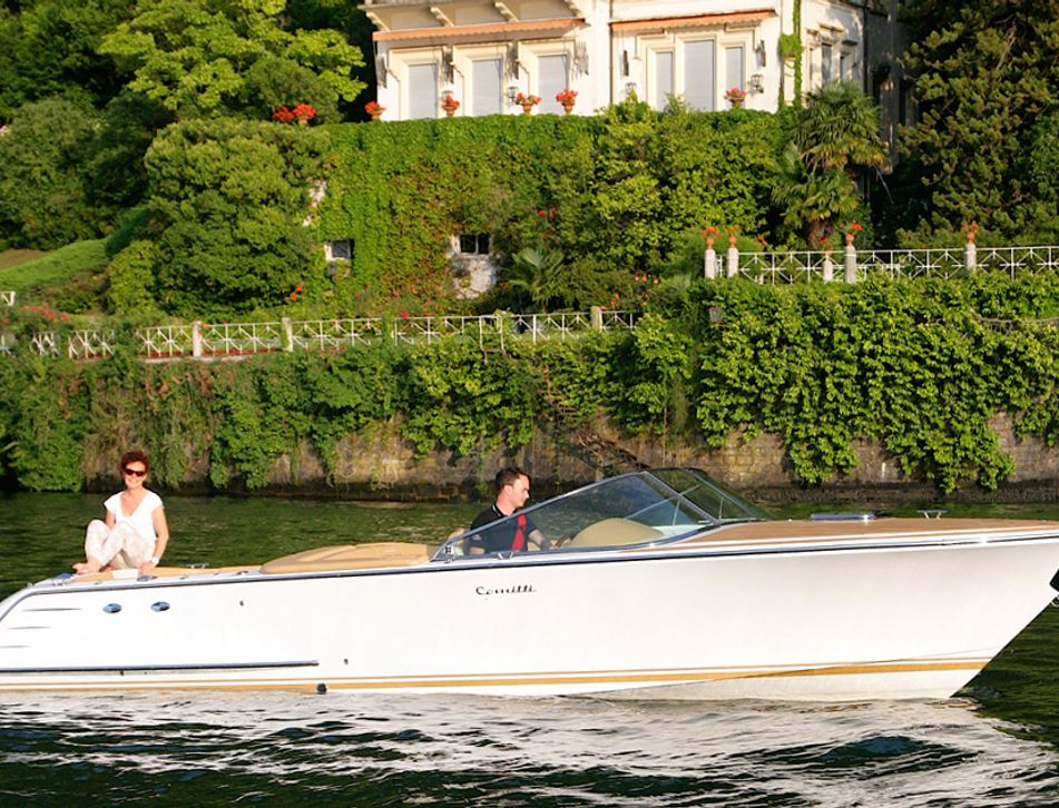 Comitti Venezia 28 Classic Yacht | YachtBuyer