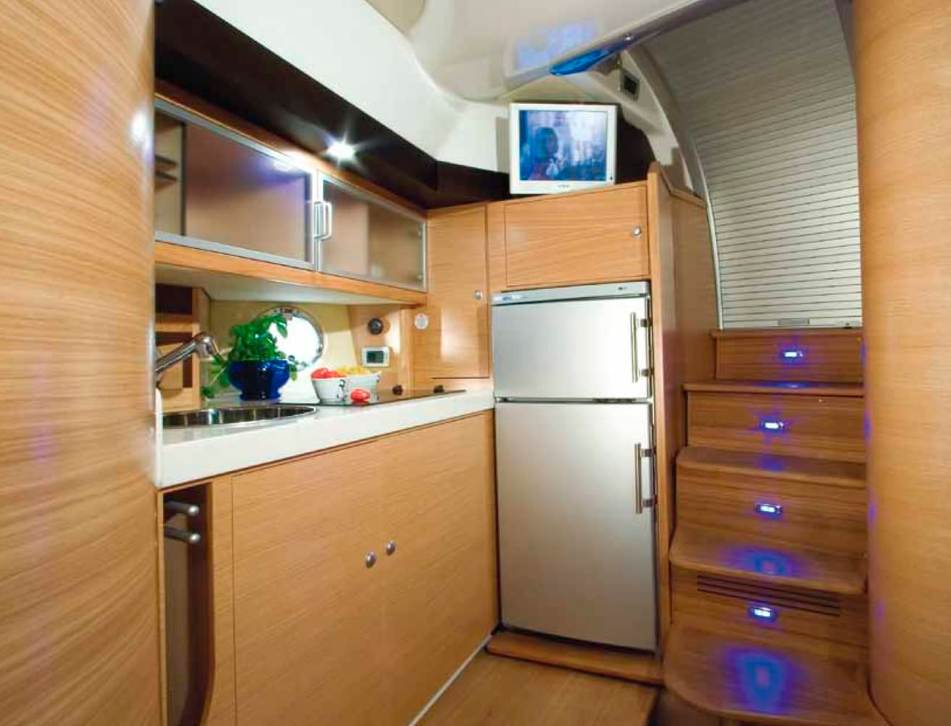 Cranchi 43 Open Yacht (2006 - 2011)