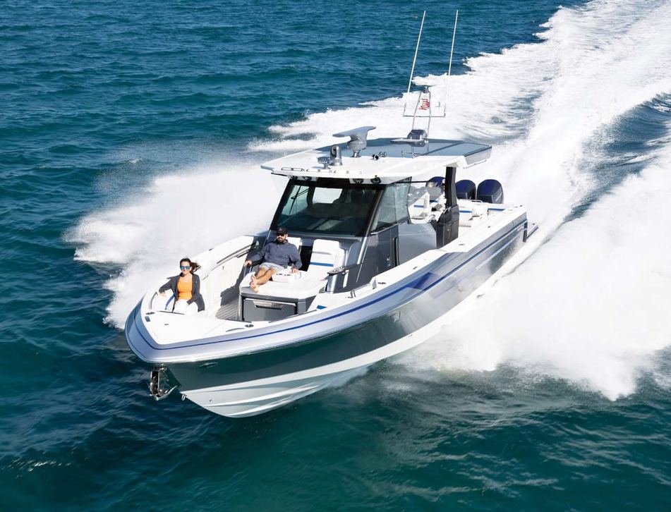 Formula 457 Center Console Sport Boat | YachtBuyer
