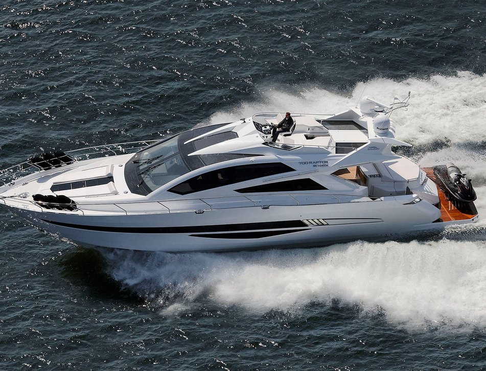 Galeon 700 Skydeck Yacht (Gen 1, 2010 - 2019)