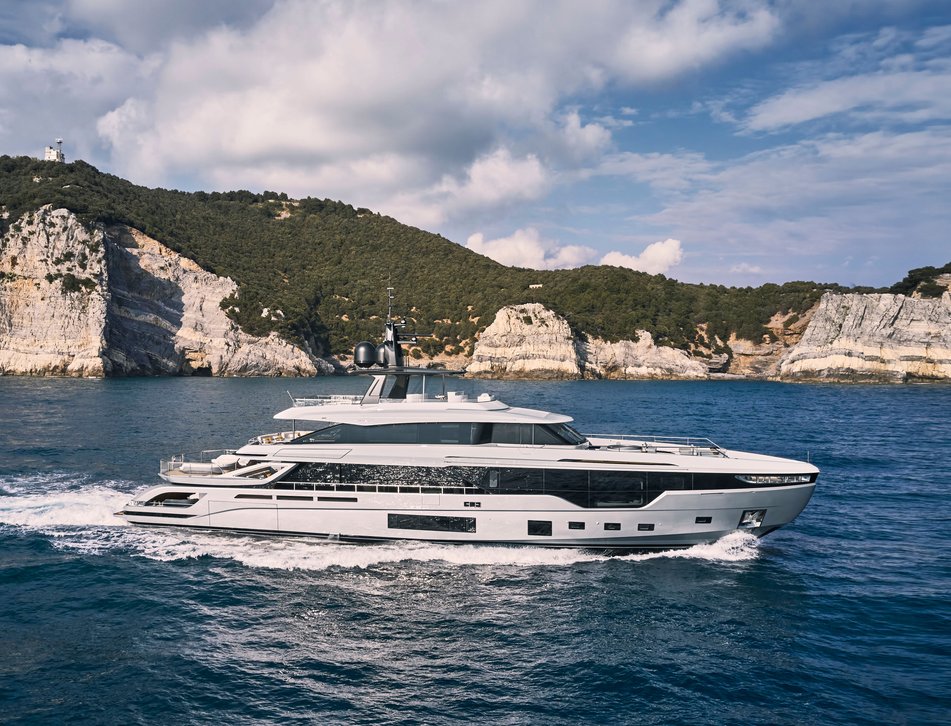 Azimut Grande Trideck Yacht (Mk1, 2021 - 2025)