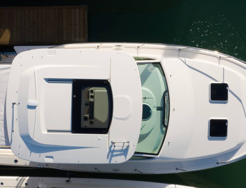 Grady-White Express 370 Boat