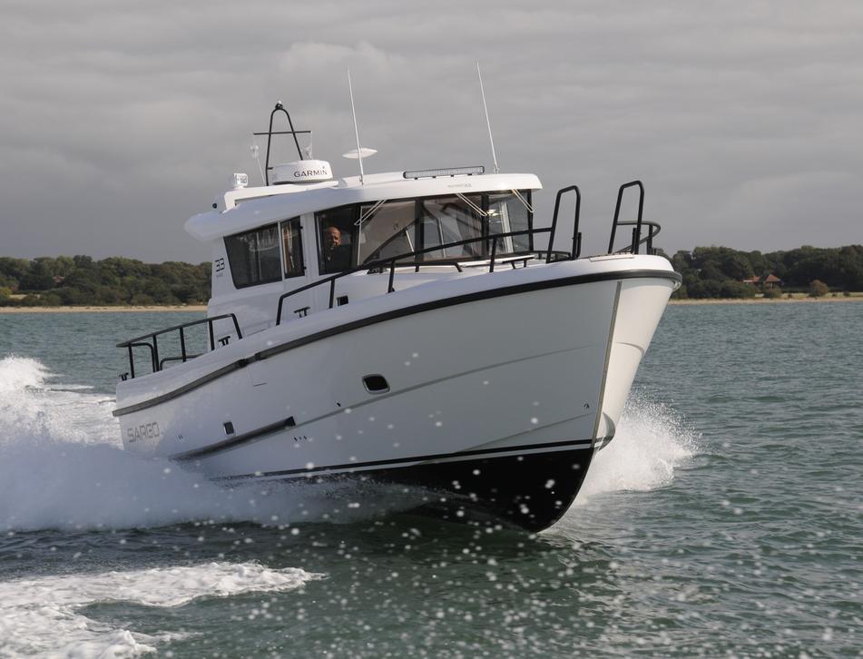 Sargo 33 Boat