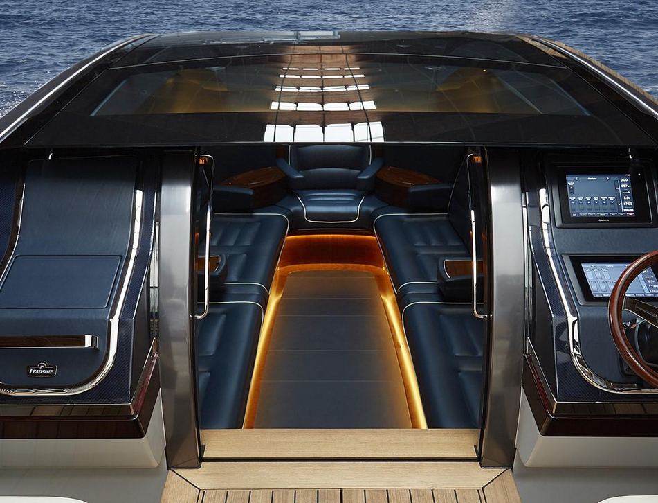 Tenderworks 10M Limousine Tender Yacht | YachtBuyer