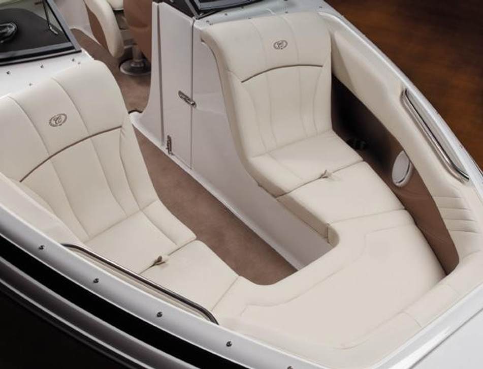 Cobalt 222 Boat (2010 - 2014)