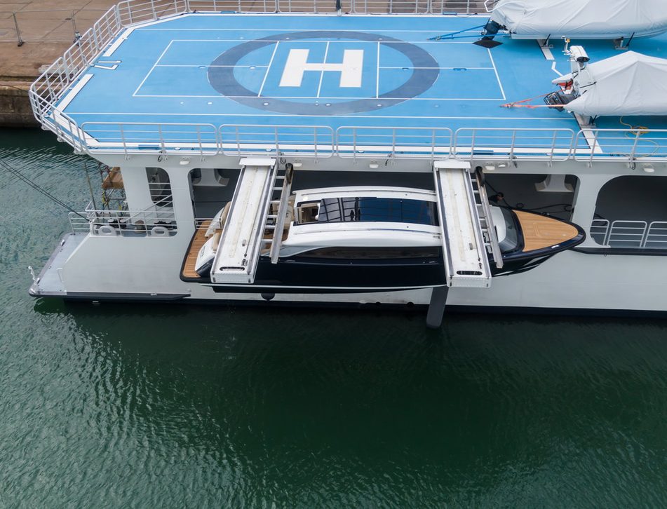 Compass Limousine Tender 12M Yacht | YachtBuyer