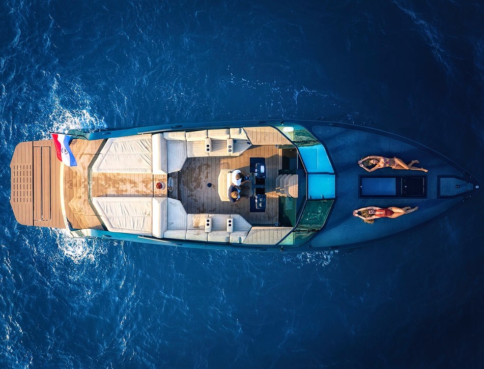 Waterdream 55 Boat