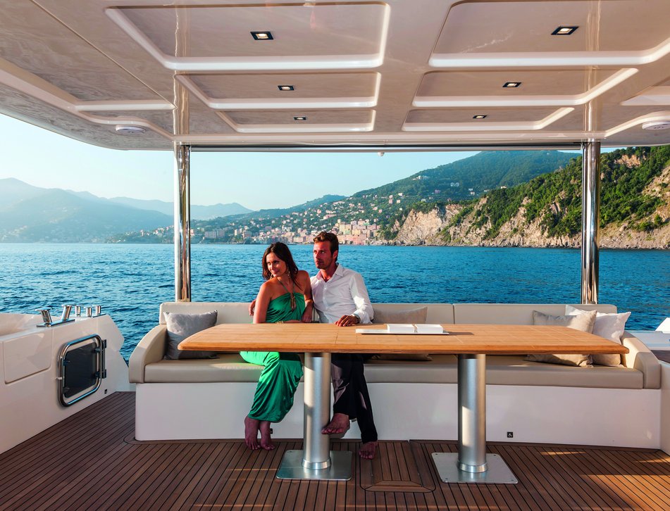 Absolute 72 FLY Yacht (2011 - 2019)