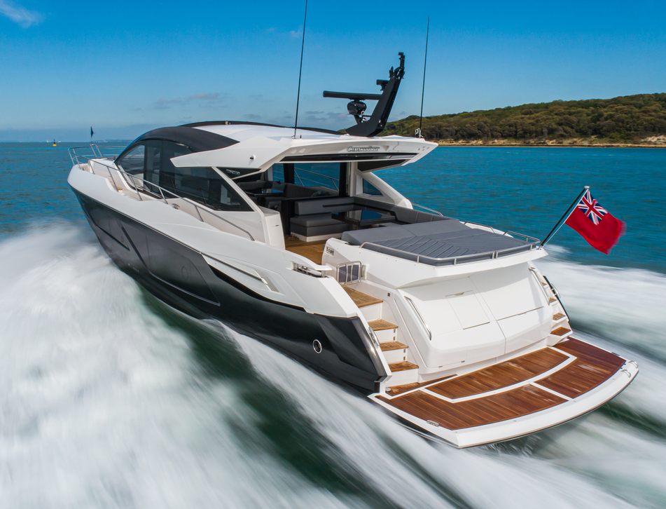 Sunseeker Predator 74 XPS Yacht (2021 - 2024)
