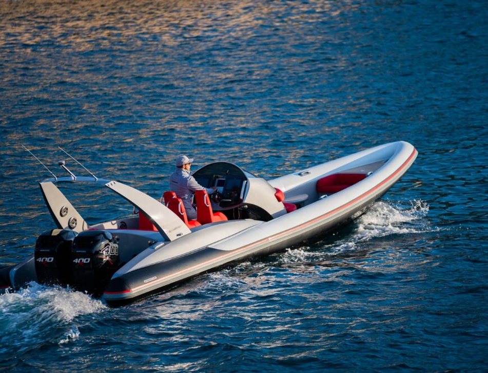 Pascoe SY10 Outboard Yacht | YachtBuyer