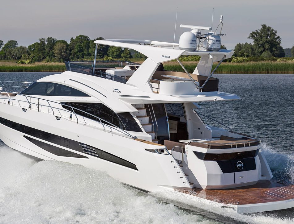Galeon 660 Fly Yacht (2015 - 2017) | YachtBuyer
