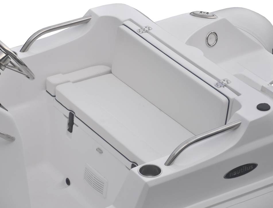 AB Nautilus 14 DLX Yacht | YachtBuyer