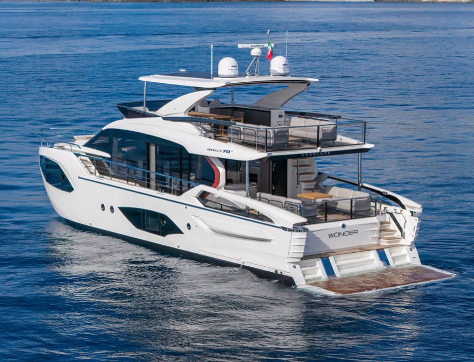 Absolute 70 FLY Boat