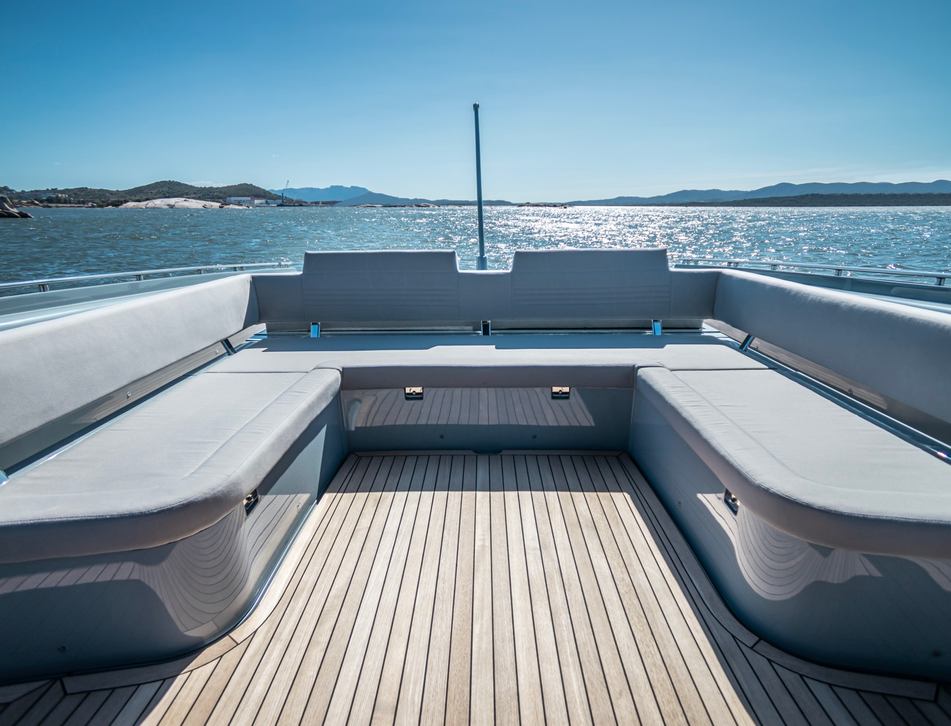 Novamarine BS 160 Yacht | YachtBuyer