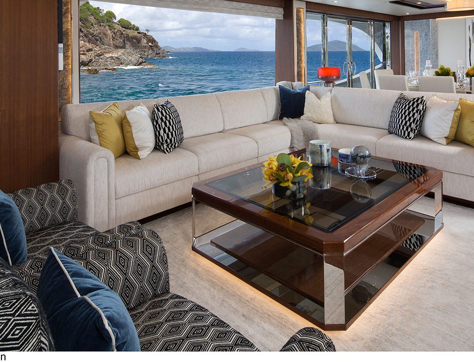 Ocean Alexander 112 Megayacht (Mk2, 2016 - 2019)