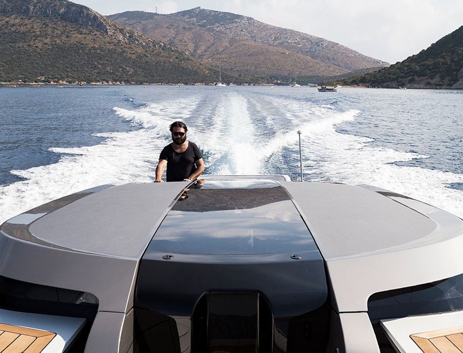 Maori Yacht Limo Yacht | YachtBuyer