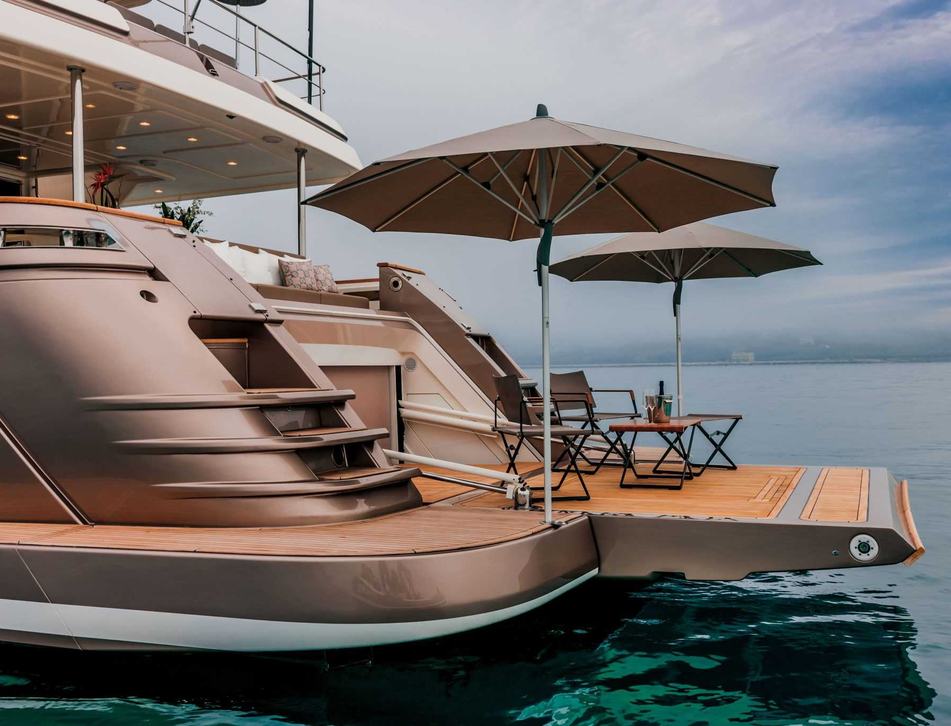 Custom Line Navetta 28 Yacht (2014 - 2019)