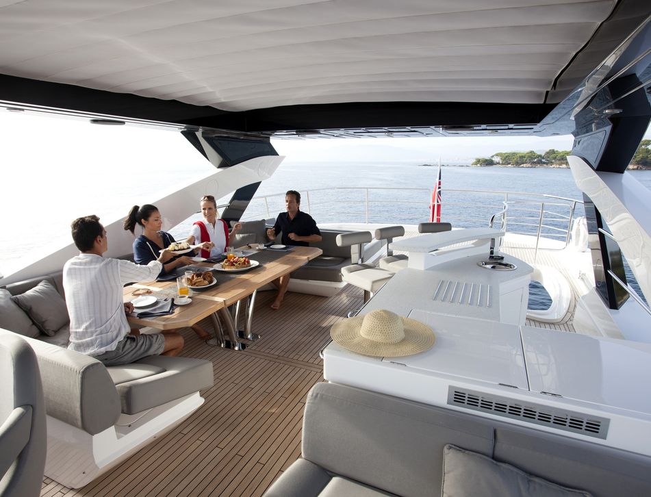 Sunseeker 86 Yacht (Gen 2, 2014 - 2021)