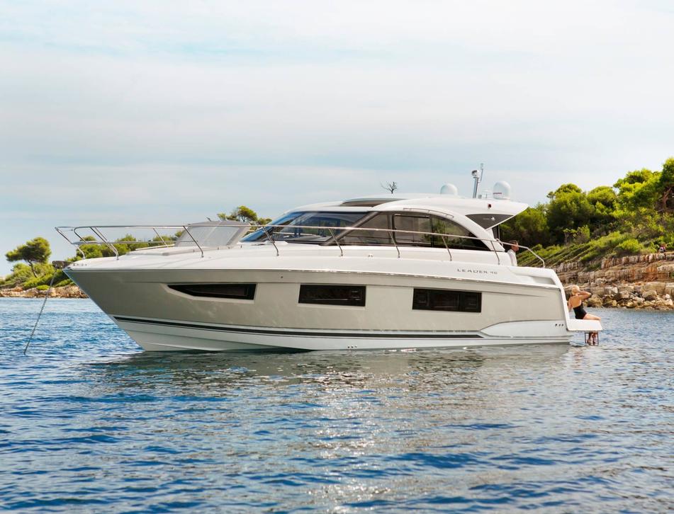 Jeanneau Leader 46 Yacht (Gen 1, 2016 - 2017) | YachtBuyer