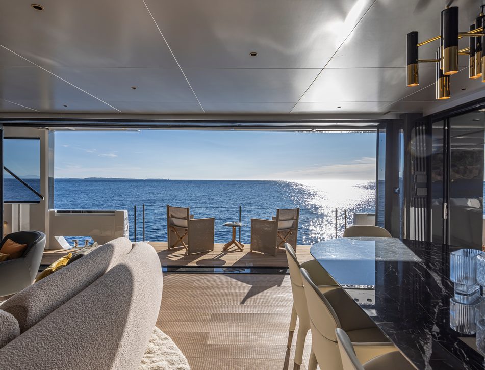 Arcadia A96new Yacht
