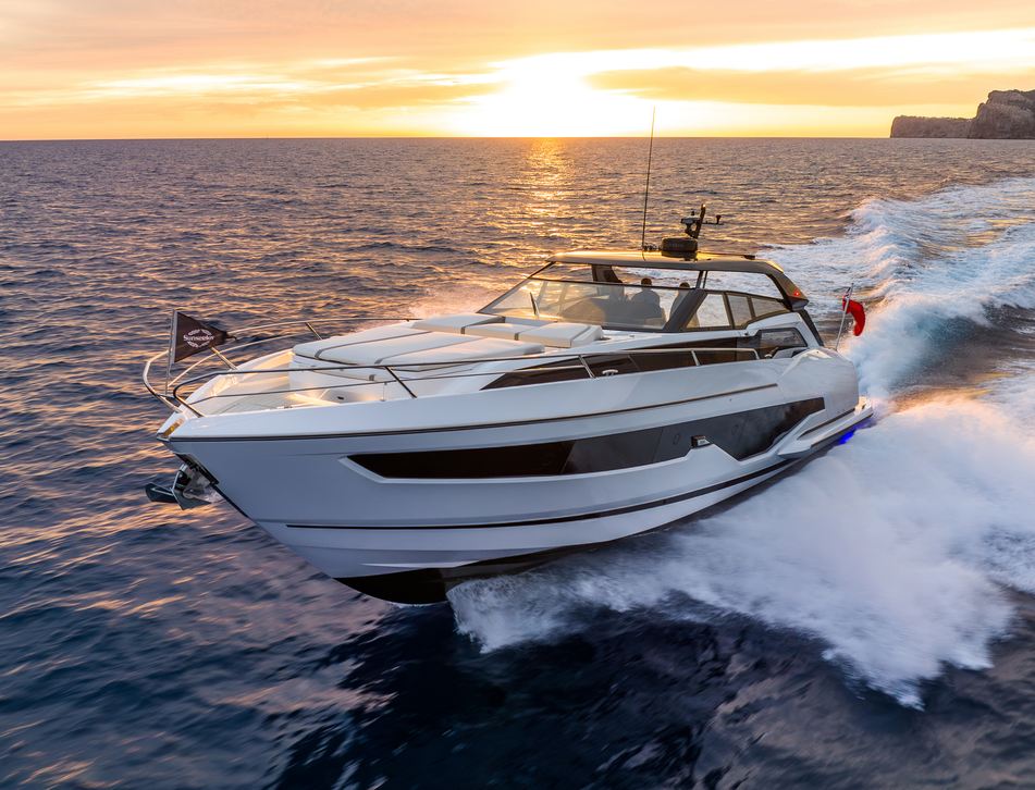 Sunseeker Superhawk 55 Boat
