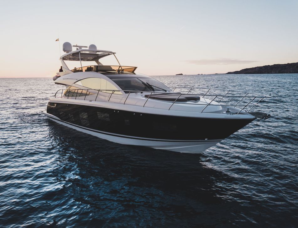 Pearl 65 Yacht (Gen 1, 2014 - 2017)