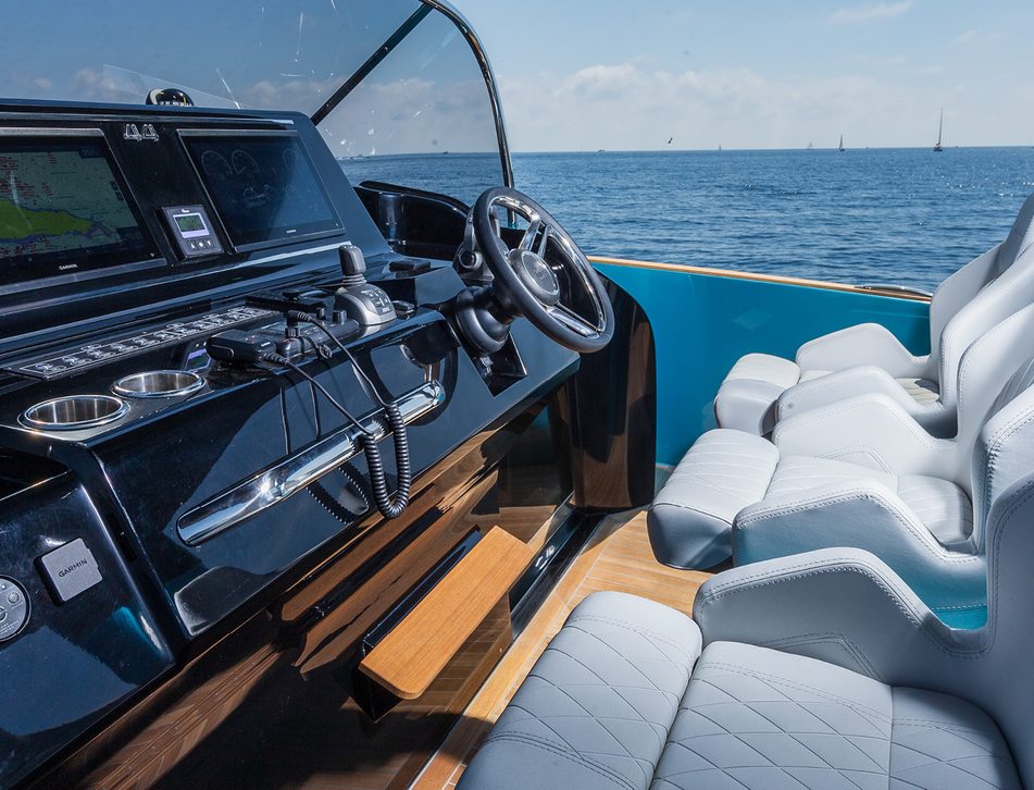 Solaris 44 Open Boat