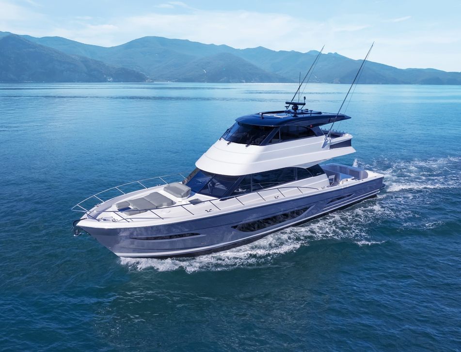 Maritimo M600 Black Edition Boat