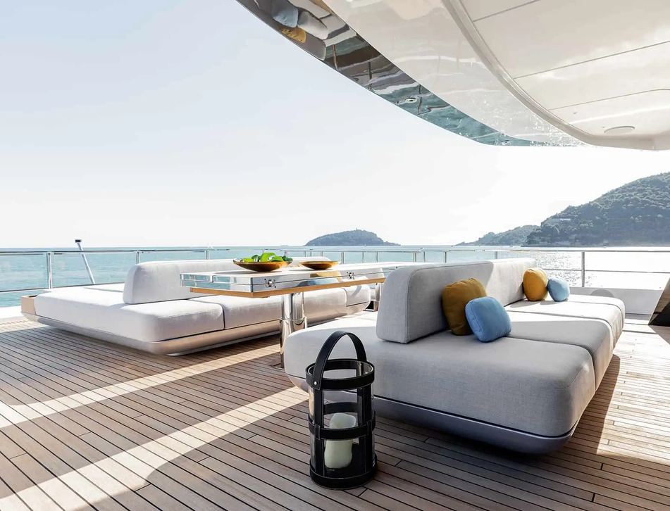 Azimut Grande 36M Yacht (Mk1, 2022 - 2025) | YachtBuyer