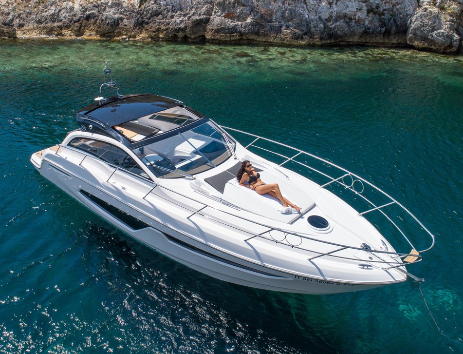 Sessa Marine C38 Boat