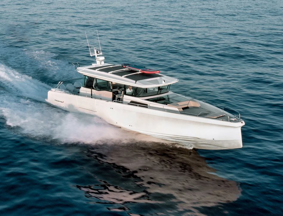 Axopar 45 XC Cross Cabin Boat