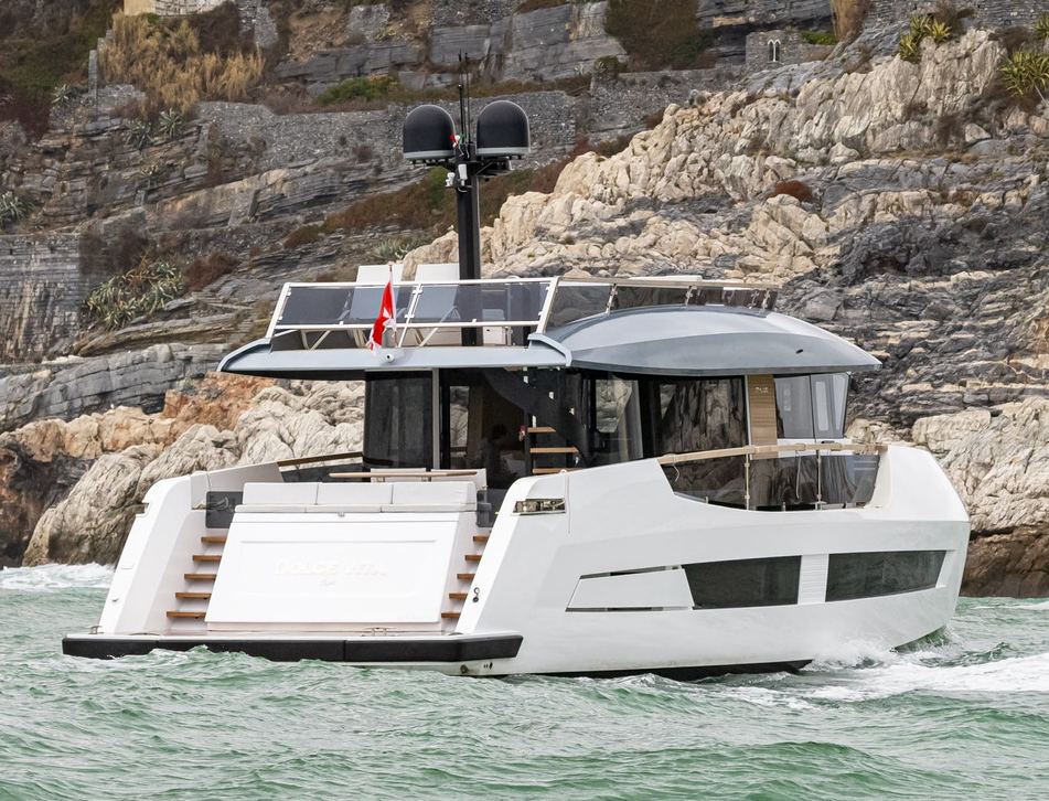 Mylius M62P Yacht