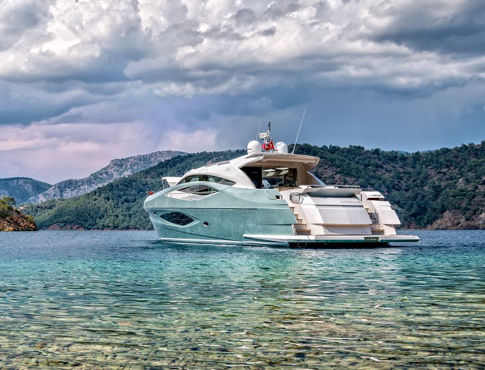 Numarine 78 Hardtop Yacht (Mk2, 2016 - 2022)