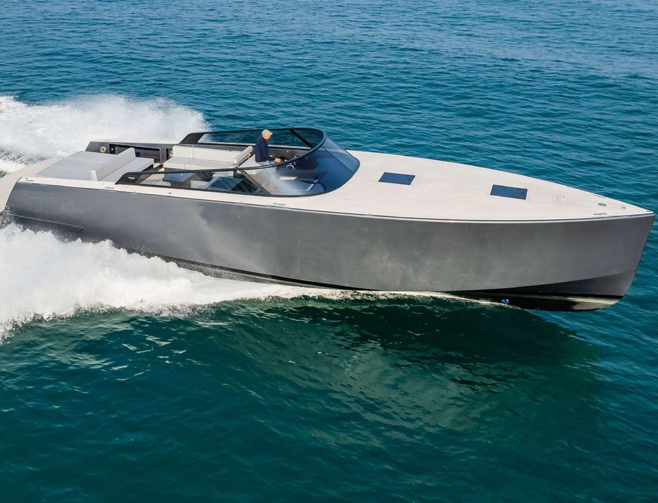 VanDutch 56 Boat | YachtBuyer