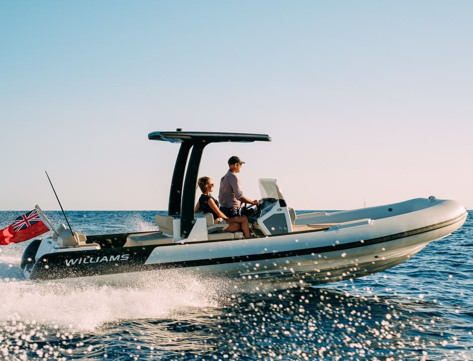 Williams EvoJet 70 Boat | YachtBuyer