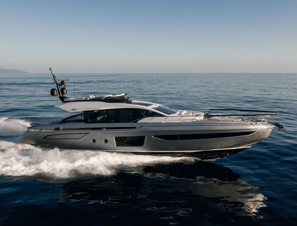 Azimut S8 Yacht | YachtBuyer