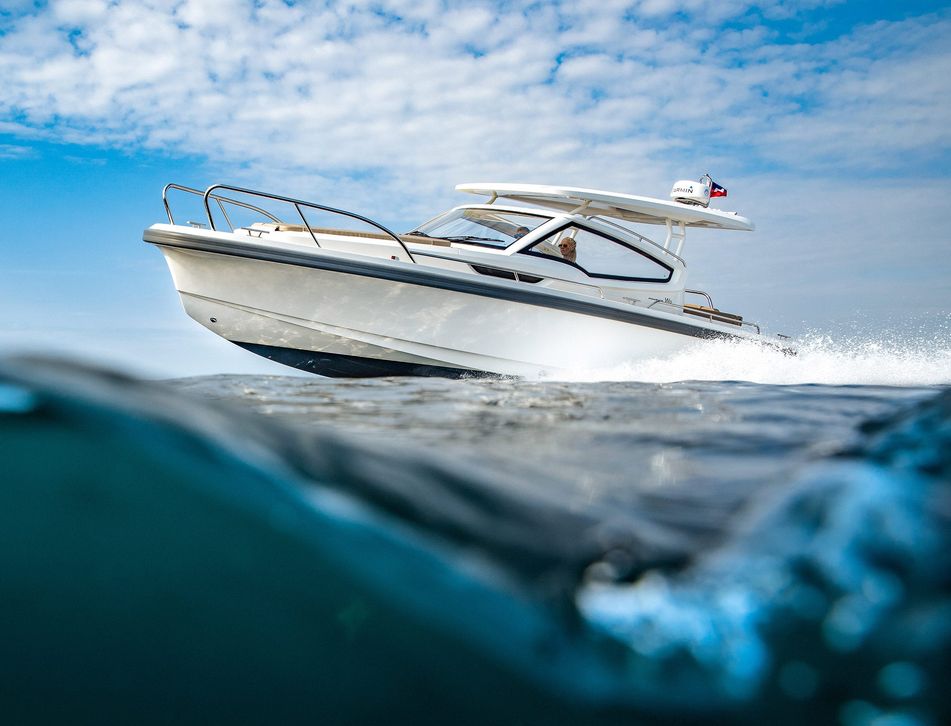 Nimbus Weekender 9 Boat